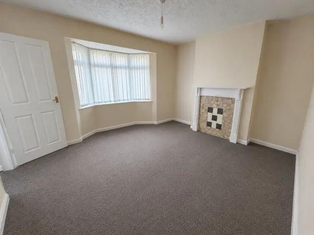 Aston Drive, Bulwell Hall, NG6 8BG, Property for rent
