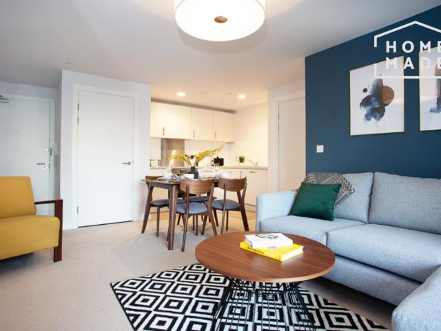 Aston Place, B1 2 bed flat to rent £1,265 pcm £292 pw
