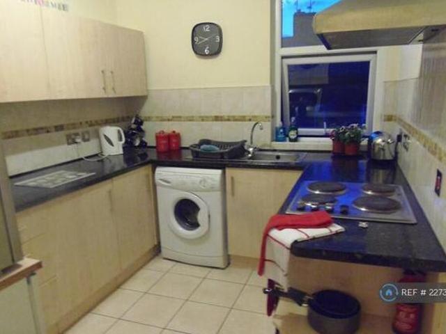Aston Street, Leeds, 2 Bedroom Terraced