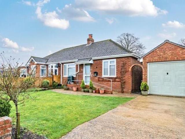 Astor Crescent, Ludgershall, 3 Bedroom Semi detached