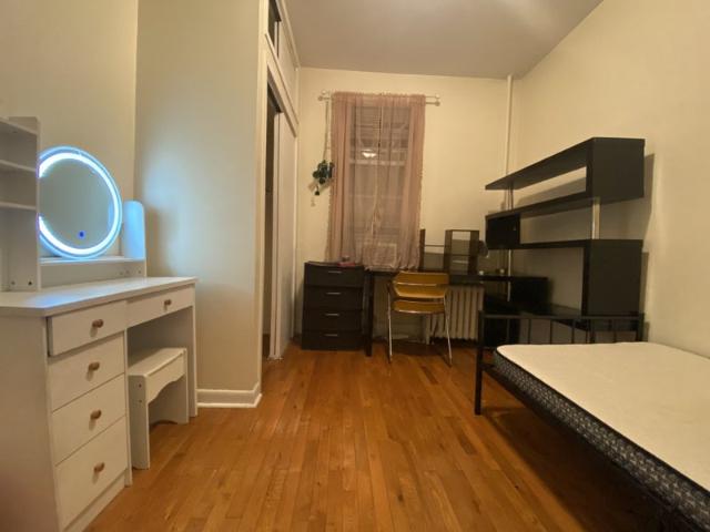 Astoria Private Room | Furnished + In Unit Washer