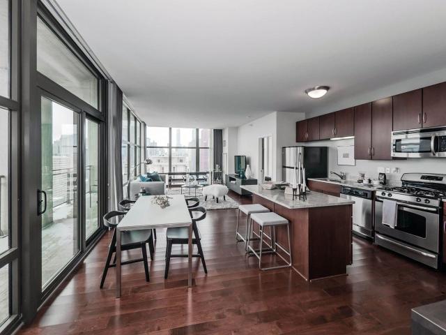 Astoria Tower 1 Bedroom Apartment for Rent at 8 E 9th St, Chicago, IL 60605 Loop