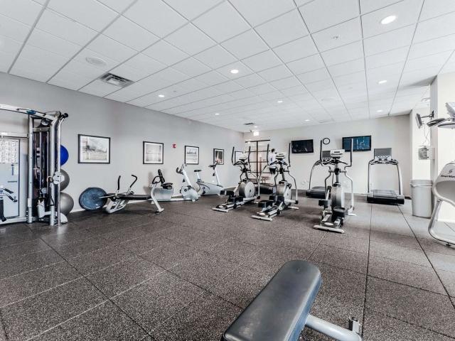 Astoria Tower 2 Bedroom Apartment for Rent at 8 E 9th St, Chicago, IL 60605 Loop