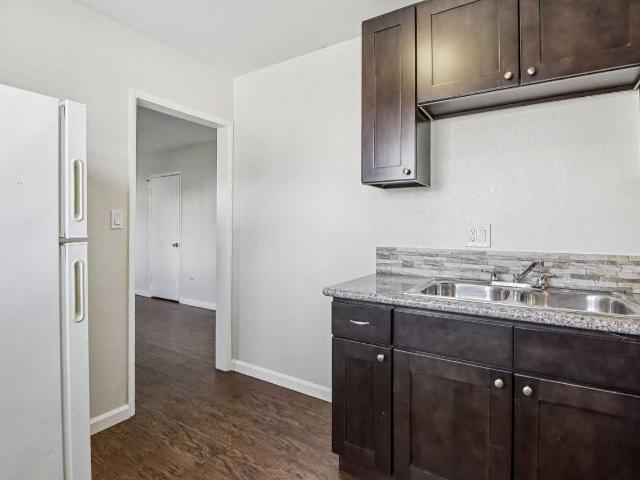 Astro Vista Apartments Studio Apartment for Rent at 2249 Ulric St, San Diego, CA 92111 Linda Vista