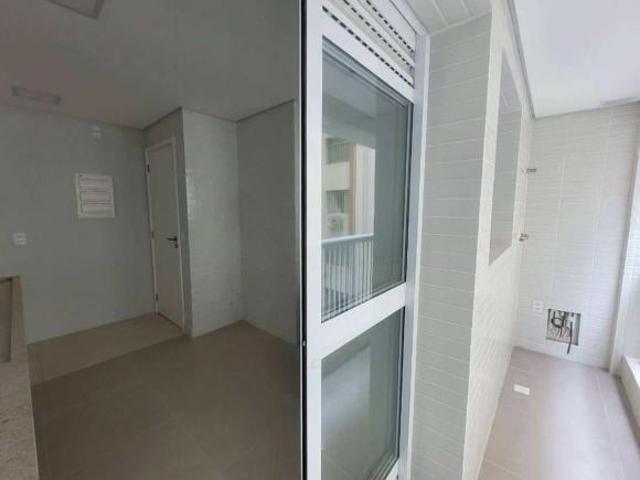 Ap227 apartamento a 50m da praia com 2 suítes – 82m² de conforto para |
