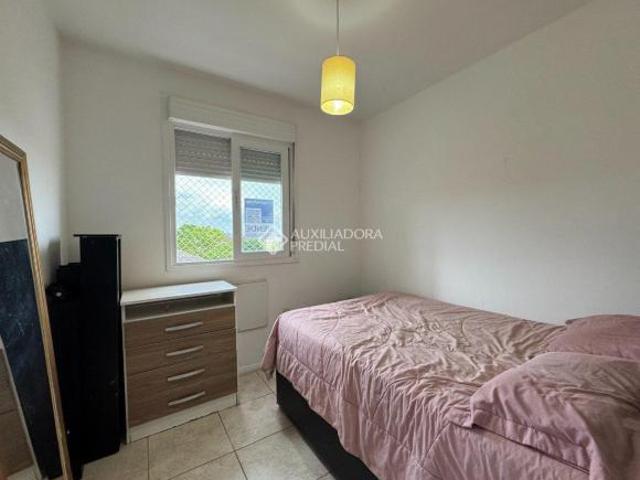 Ap 3 dorm, sendo 1 suíte, semi mobiliado churrasqueira, sacada, cond com piscina, próx. Iguatemi