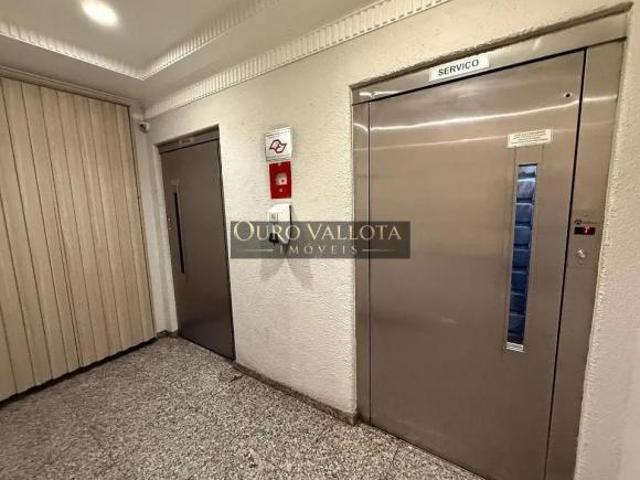 AP no Tatuapé, 2 dormitórios, sala, cozinha, lavanderia,1 banheiro, 1 vaga coberta, lazer com piscin