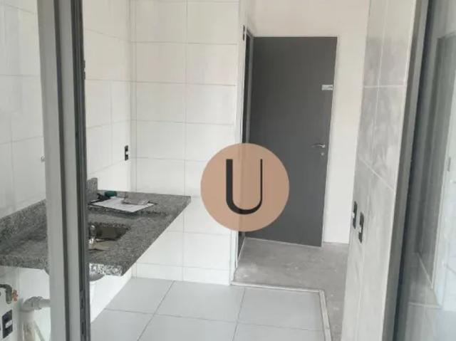 Apê no contrapiso com 3 quartos e lazer de clube na Vila Pompéia!