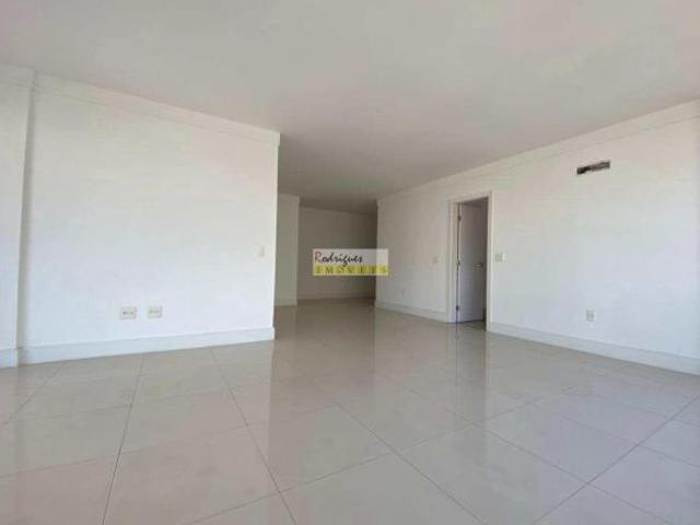 Ap NOVO com 4 dorms, Pompéia, Santos R$ 2.3 mi