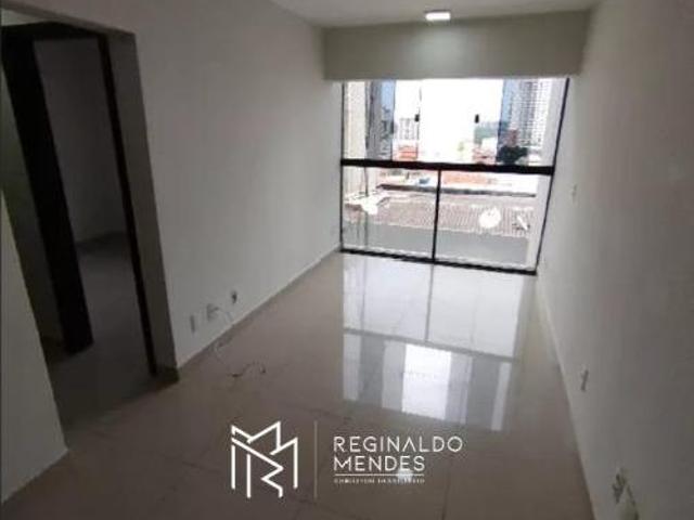 AP reformado 02 quartos / garagem / CSA 03 ao lado pistão