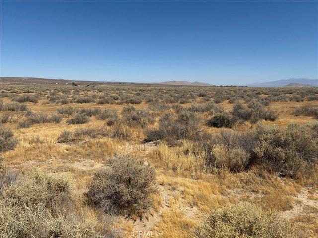 125 Ave Ste Vic, Lancaster, CA 93535