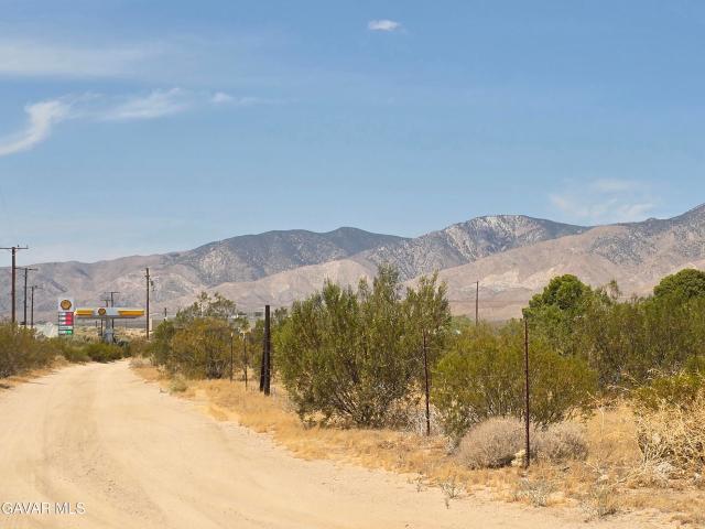 Apn 225 06 California City