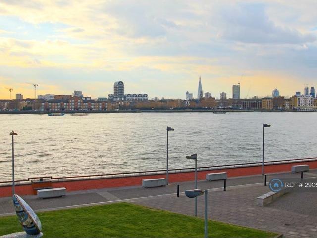Apollo Building, Canary Wharf, E14 2 bed flat to rent £2,400 pcm £554 pw