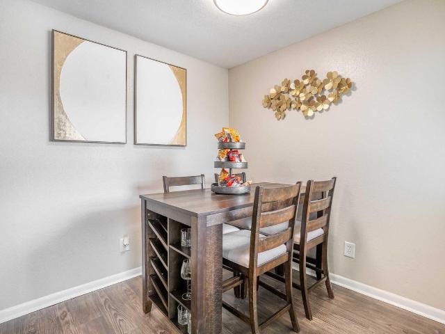 Apollo Palms 2 Bedroom Apartment for Rent at 3520 Nasa Pkwy, Seabrook, TX 77586
