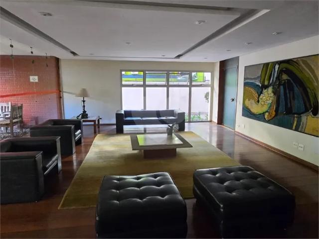Apatamento com 2 quartos, 1 suíte, 1 vaga, 68 m², terraço pinheiros