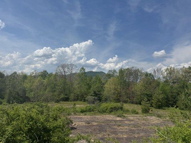 Apache, Craigsville, WV 26205