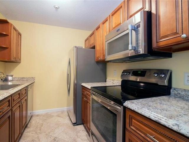 Apache Dr Unit E, Westerly, Condo For Sale