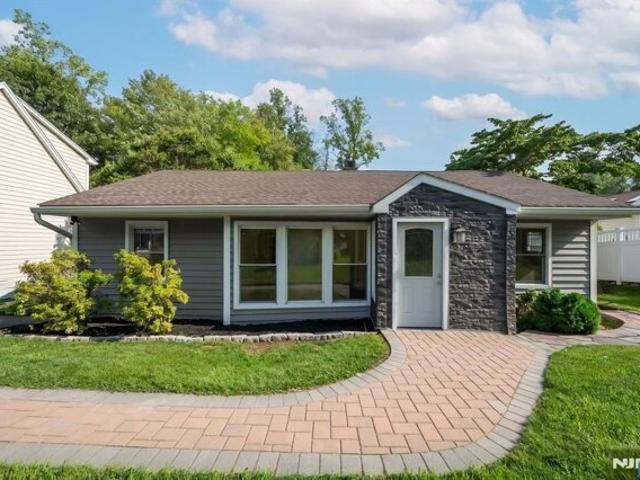 Apache Trl, Rockaway Boro, Home For Sale