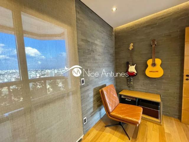 Aparamento com 290m2 com 4 suítes, 4 vagas de garagens com vista panorâmica permanente para serra