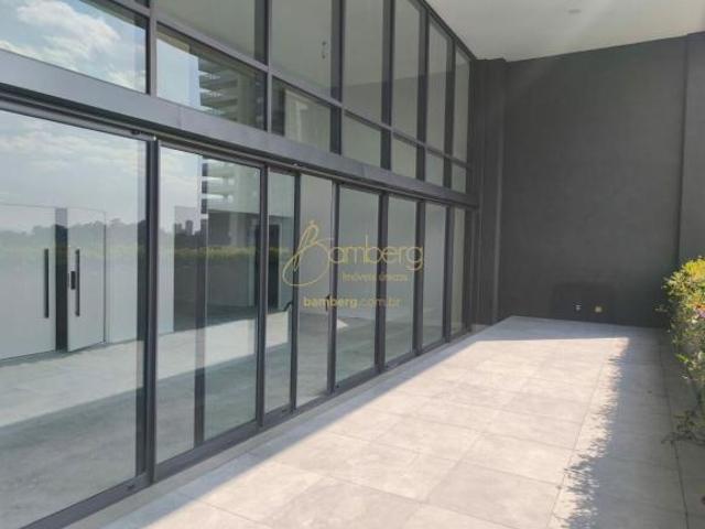 Apartamento de Alto Padrão no Real Parque! 5 vagas,5 suítes!