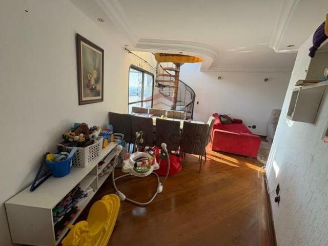 Aparatarmento para alugar Jardim Avelino, sendo 3 dormitorios sendo 1 suite