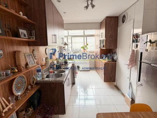 Aparatmento 78m2 2 dormitórios,1 suite e reformado