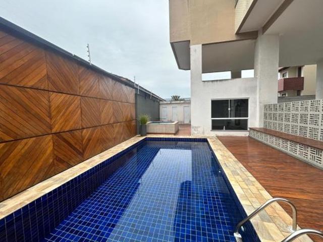Aparentemente para pessoas extremamente a venda no centro de Ubatuba SP