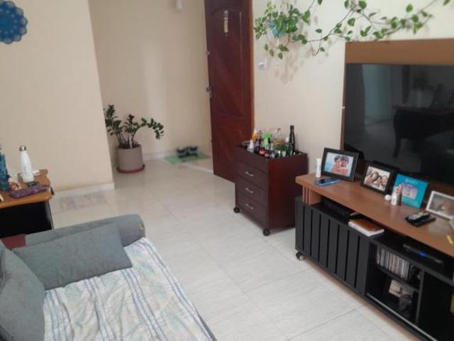 APARECIDA APARTAMENTO 02 DORMITORIOS DEPENDENCIA COM SUITE 01 VAGA LIVRE 1ºANDAR