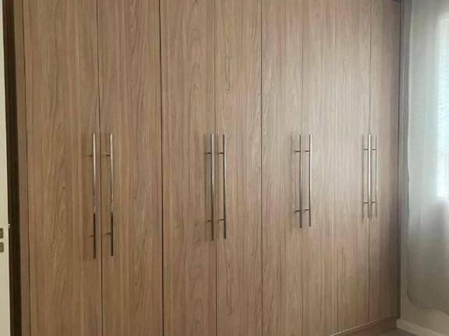 Apart Reformado Semi Mobiliado Bigorrilho