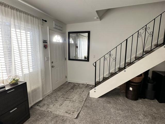 Apartment/Townhouse 2bed/2bath