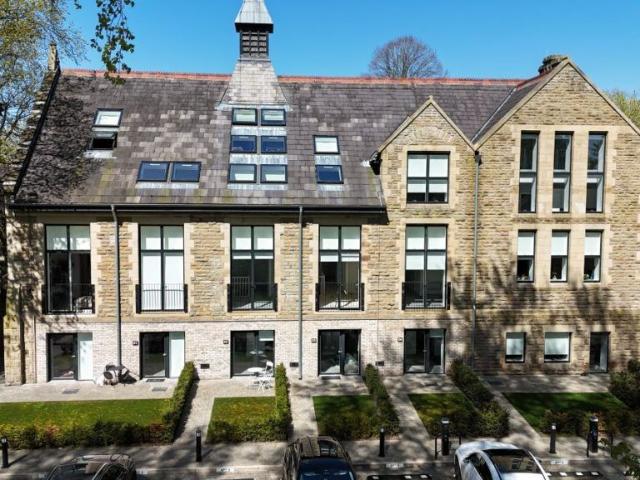 Apartment 3, The Old School House, Lea Gate, Bolton BL2, 2 bed flat to rent, £1,200 pcm | PrimeLocation