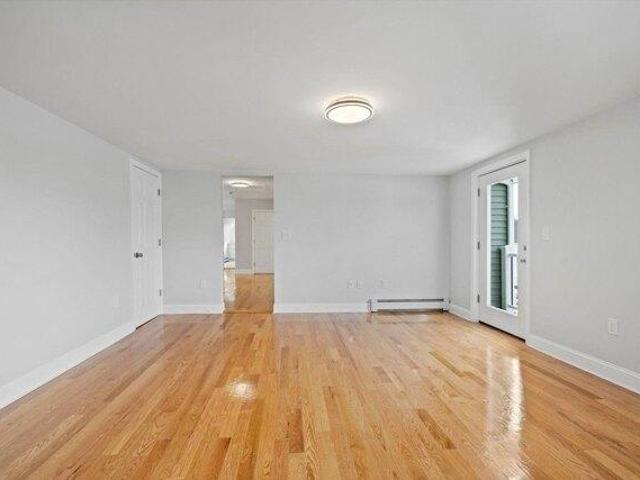 apartment 3 bedroom, Medford MA 02155 DS88373731