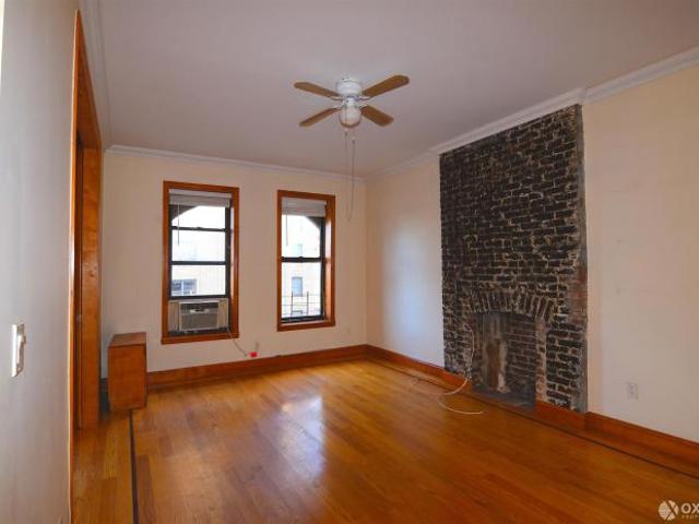 apartment 3 bedroom, NEW YORK NY 10025 DS42610141