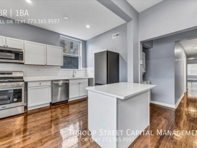 apartment 3 bedroom, Chicago IL 60637 DS88182779