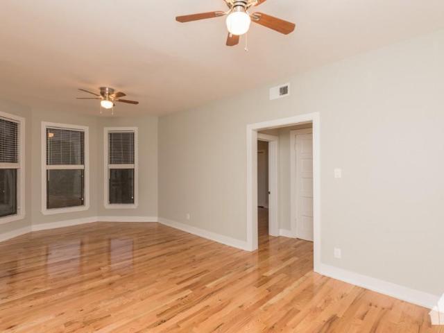 apartment 3 bedroom, Chicago IL 60657 DS37701285