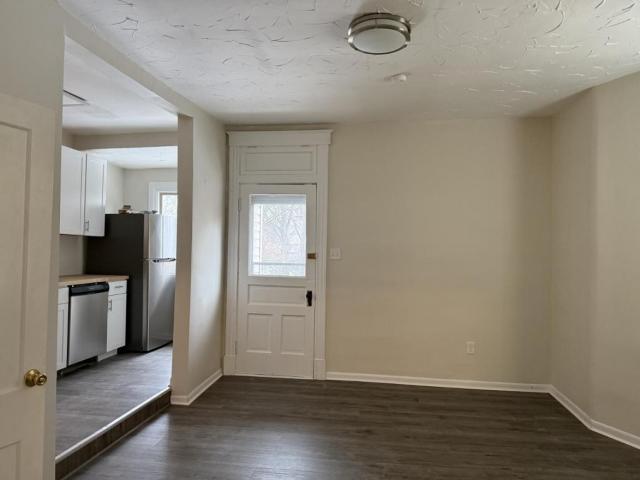 apartment 3 bedroom, Cincinnati OH 45216 DS88067296