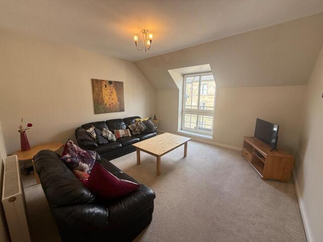 Apartment 3 Bedroom For Rent Edinburgh Edinburgh 2595 ELS100635696