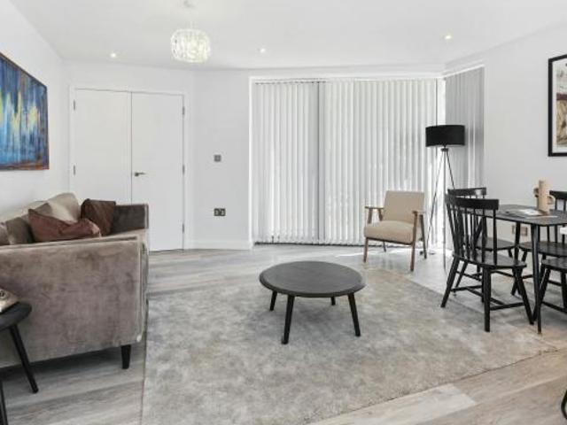 Apartment 3 Bedroom For Rent Harrow Harrow 7738 ELS73598582