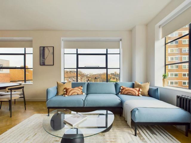 Apartment 3 Bedroom For Rent London London 10810 ELS87935590