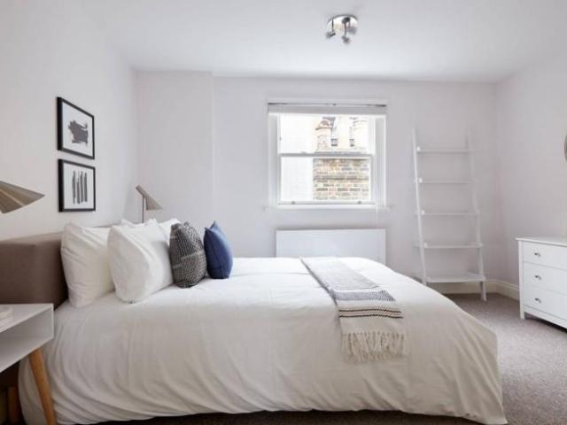 Apartment 3 Bedroom For Rent London London 11525 ES101849130