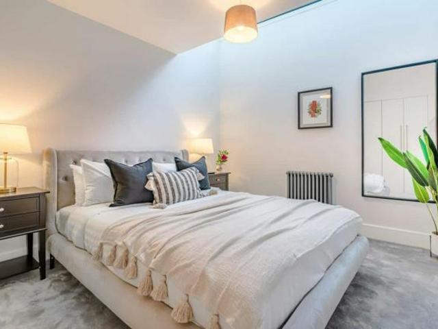 Apartment 3 Bedroom For Rent London London 11863 ELS83936320
