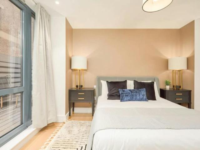 Apartment 3 Bedroom For Rent London London 13335 ES92027317