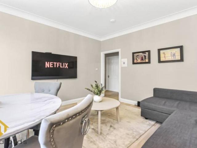 Apartment 3 Bedroom For Rent London London 4000 ES101804507