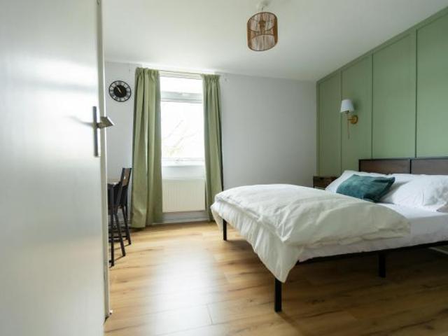 Apartment 3 Bedroom For Rent London London 4500 ELS87061826