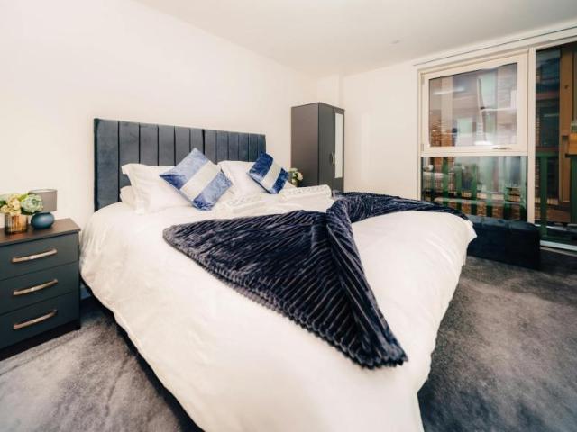 Apartment 3 Bedroom For Rent London London 5000 ES102630217