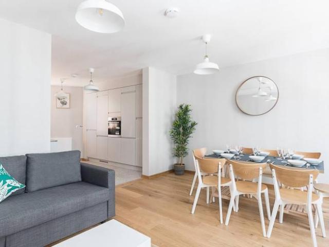 Apartment 3 Bedroom For Rent London London 5982 ES101807280