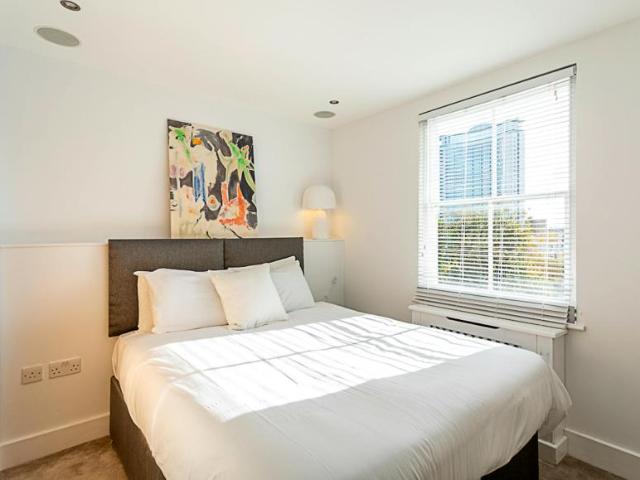 Apartment 3 Bedroom For Rent London London 6944 ES102086568