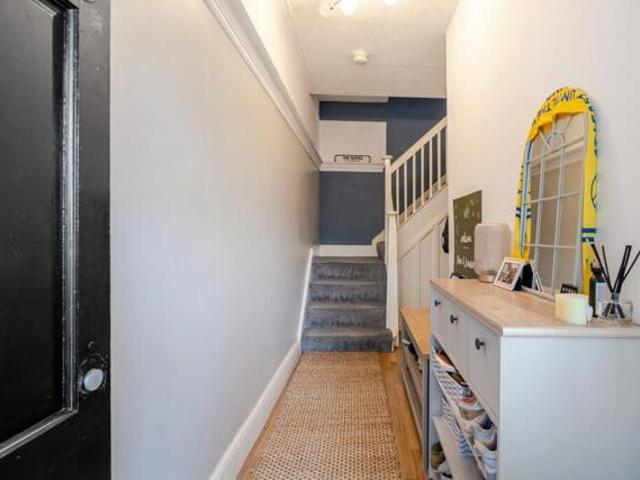 Apartment 3 Bedroom For Sale North Yorkshire Leeds 280000 ES100917589