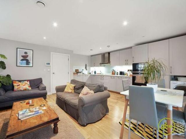 Apartment 3 Bedroom For Sale Blackheath Great London 525000 ELS99204104