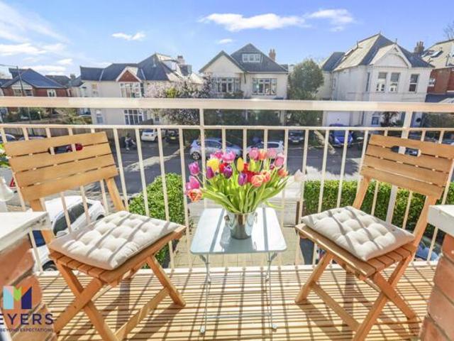 Apartment 3 Bedroom For Sale Bournemouth Dorset 350000 ES100426435
